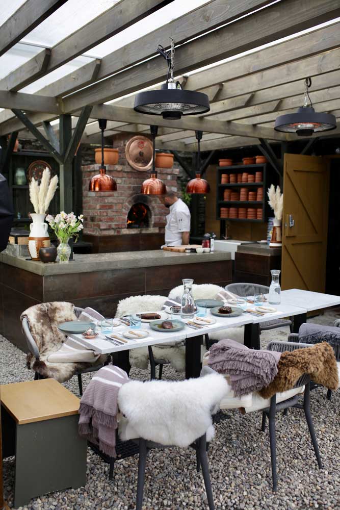 Top Restaurants to Book this Summer... And the Right Aperitif to Order ...