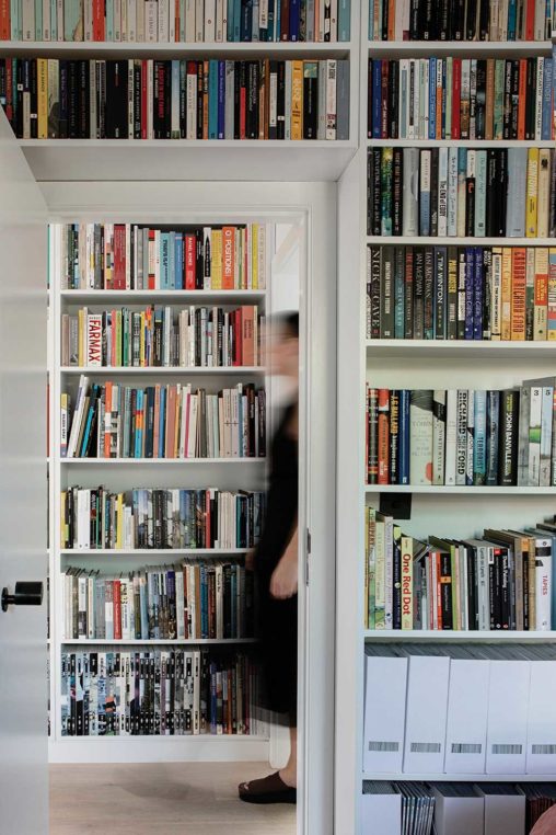 See Inside Architect Amanda Bone’s Modern Bungalow - The Gloss Magazine