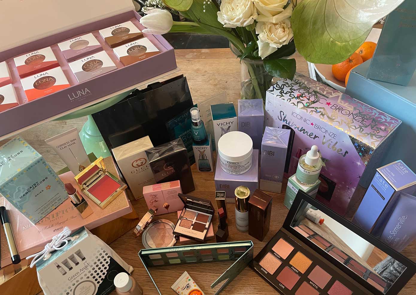 The VERY BIG BEAUTY RAFFLE to raise funds for Ukraine - The Gloss Magazine