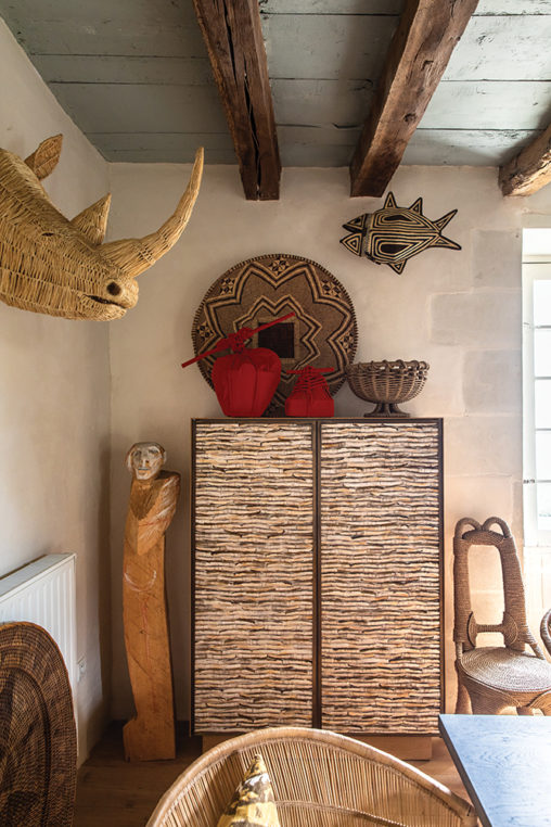 Discover Thomas Boog's Sophisticated Shell-Filled Home - The Gloss Magazine