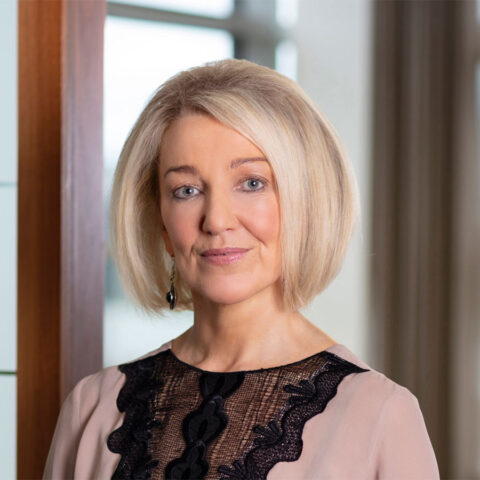Women in Wealth: Meet Laura DeVoy - The Gloss Magazine