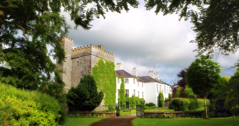 Barberstown-Castle-Main-Exterior - The Gloss Magazine