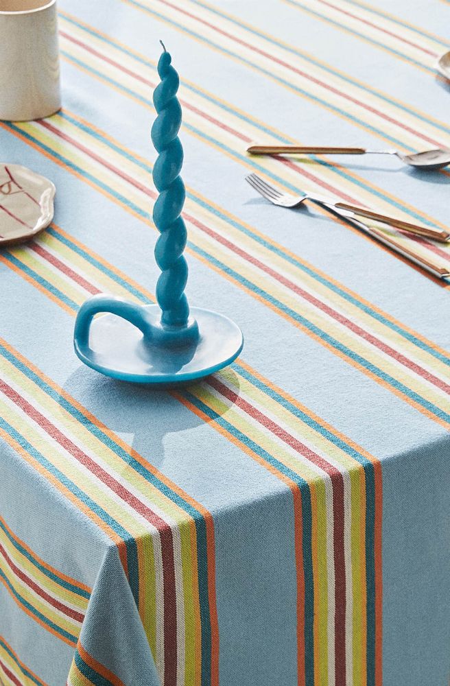Alfresco Delights: Spruce Up Your Outdoor Dining Look With These On ...