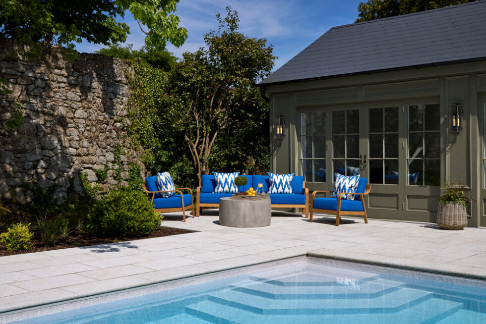 A Look Around Helen Turkington's Dream Garden With Pool In Dublin - The ...