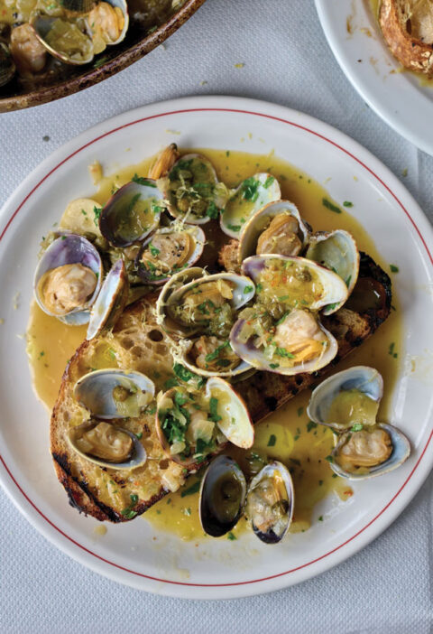 A Recipe For Mouth-Watering Lemony Buttered Clams On Toast - The Gloss ...