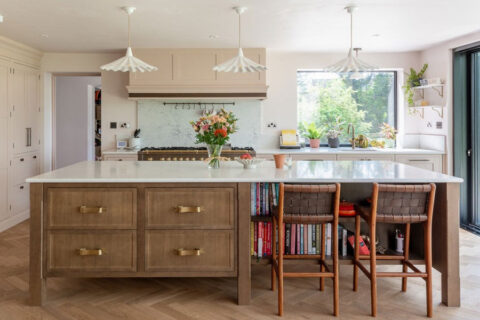 Free-Standing Islands To Open Up Your Kitchen - The Gloss Magazine
