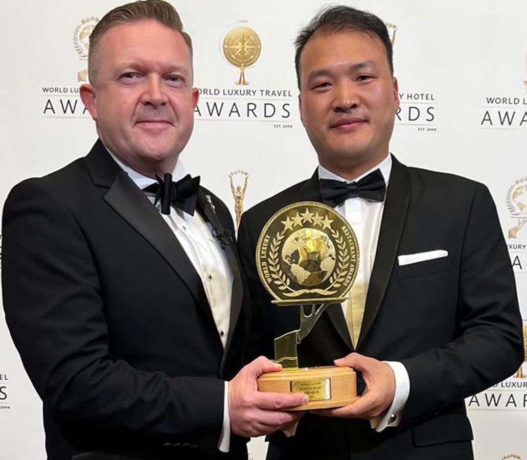 Richie-Wilson-awards - The Gloss Magazine